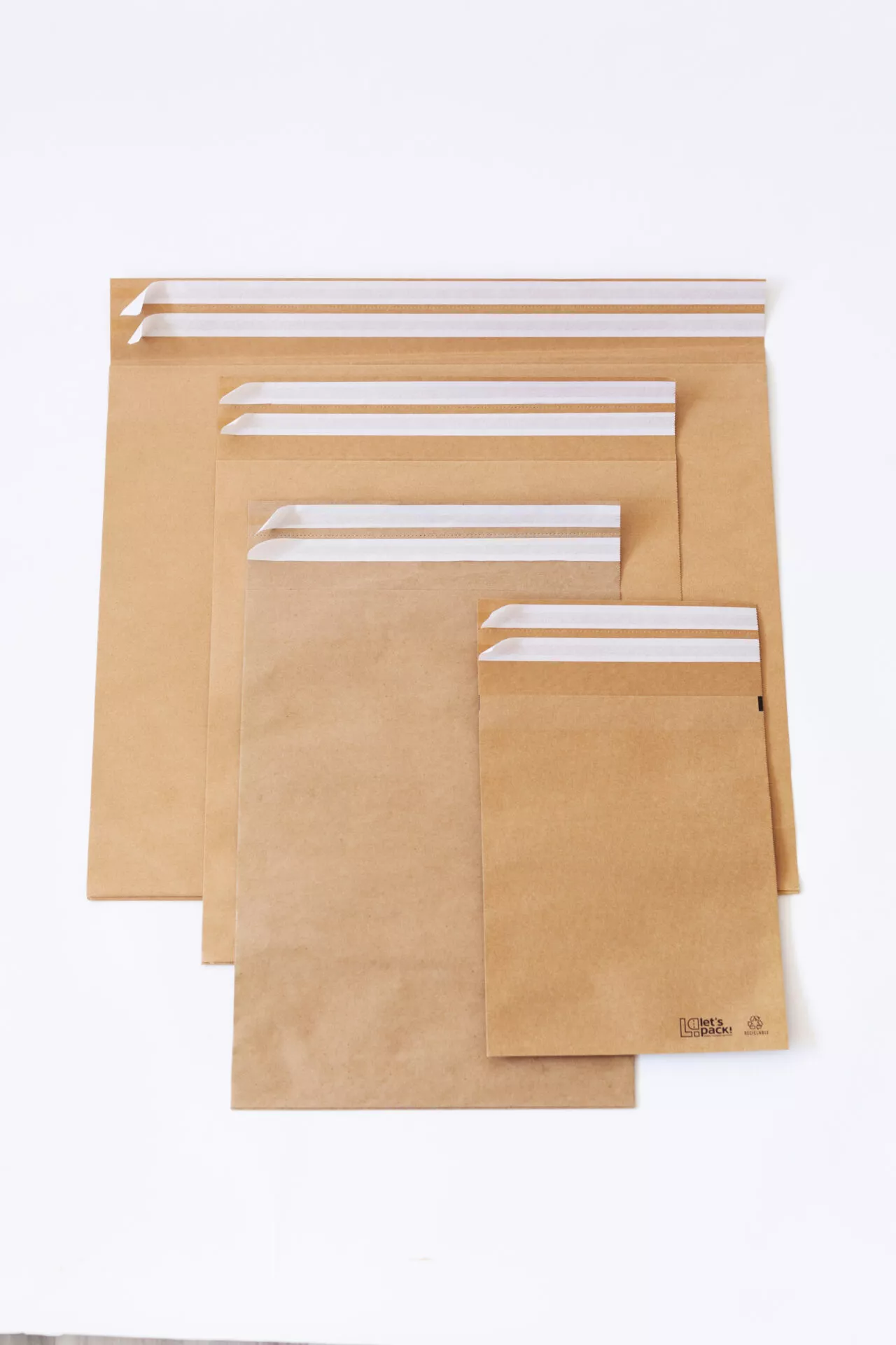 Returnable envelopes - Hinojosa Packaging Group EN